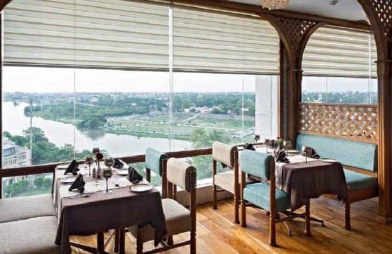 14 Best Restaurants in Lucknow That You Can't Miss in 2023