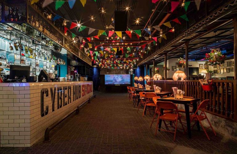 21 Best Restaurants in Cyber Hub: Timings, Avg. Cost For 2