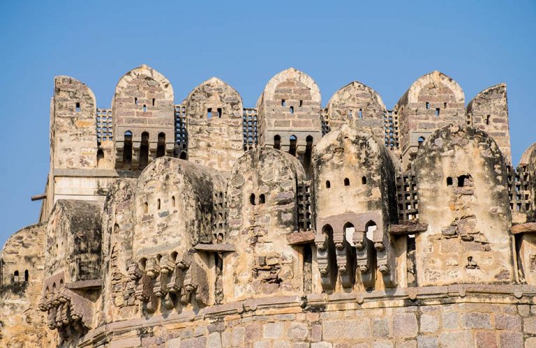 12 Top Historical Places in Hyderabad with Location & Timings