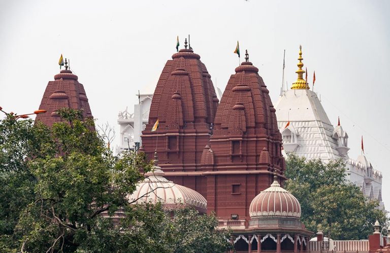 Top 8 Places to Visit in Greater Noida 2023: Location, Timing