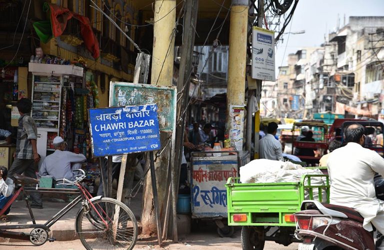 A Guide to Shopping in Chandni Chowk Market, Delhi