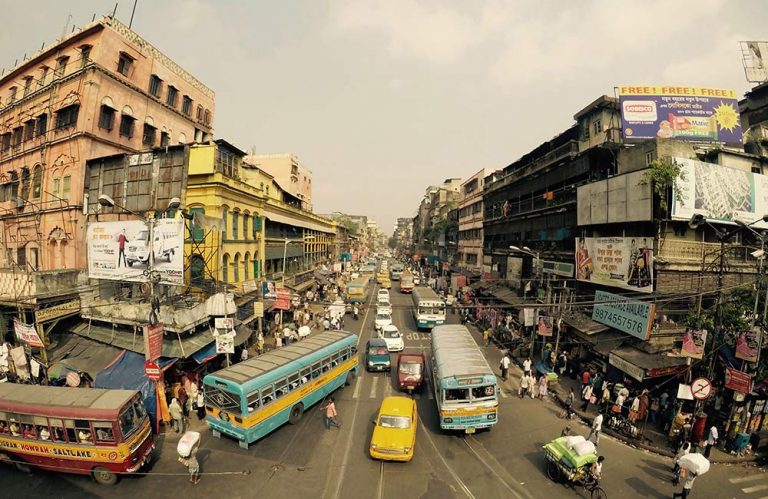 Shopping Places in Kolkata with Location, Timings & Known For