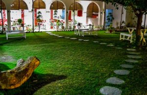 16 Best Cafes in Gurgaon (2022) - FabHotels