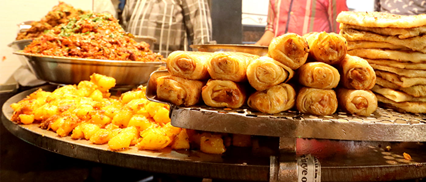 10 Best Khau Gallis in India, From Carter to Piplod Bazaar