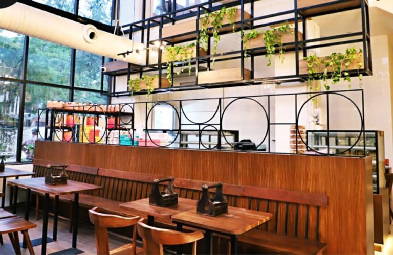 20 Best Cafes in Lucknow: Address, Timing, Avg. Cost for 2